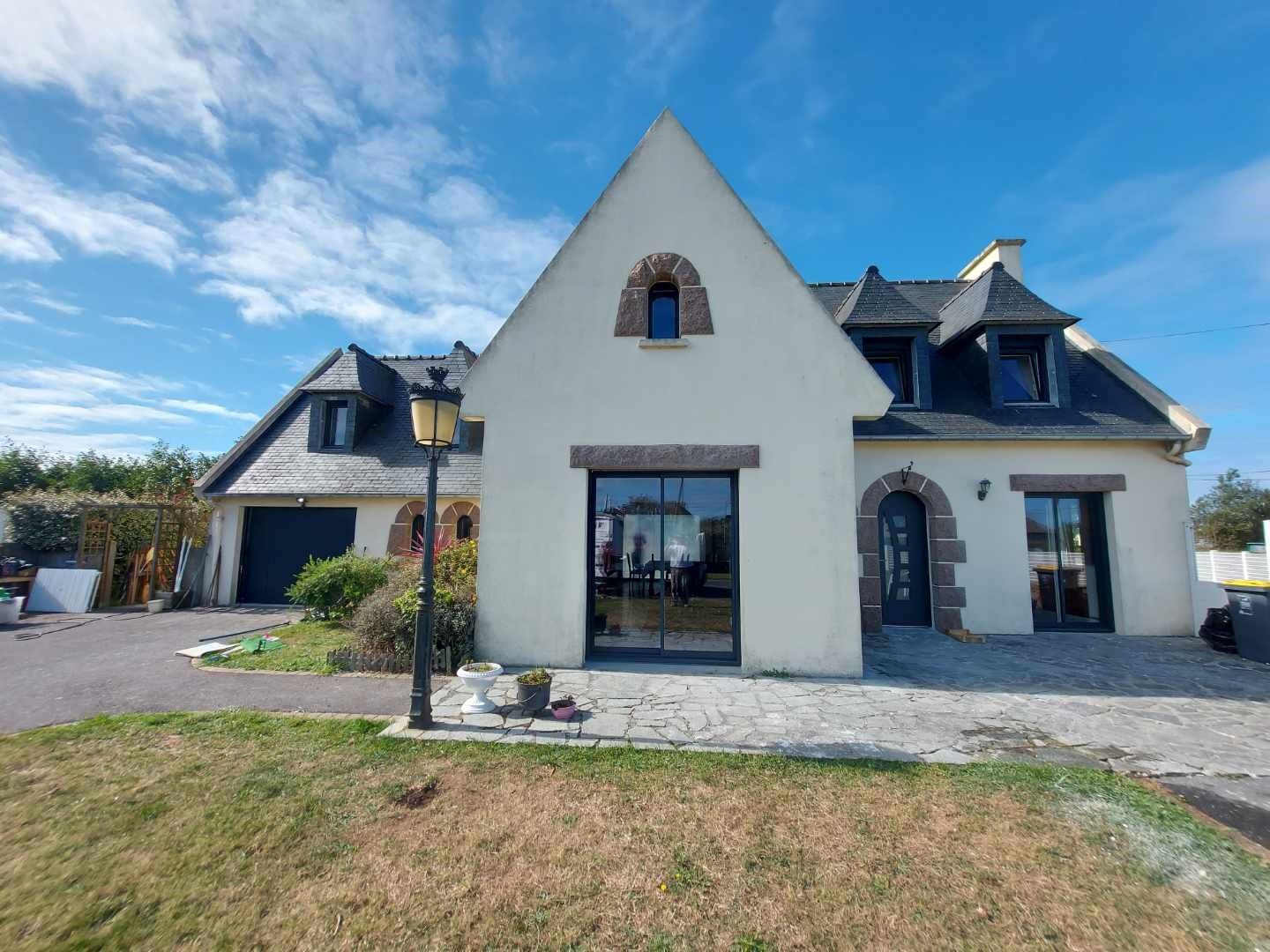 Pose de menuiserie extérieure dans le Finistère Nord (29)